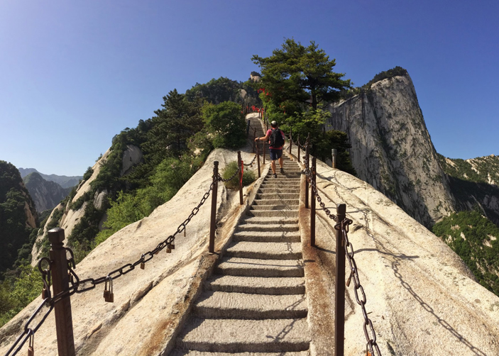 7 Days Great Wall Hike & Mt. Huashan Hike-TravelChinaTibet.com